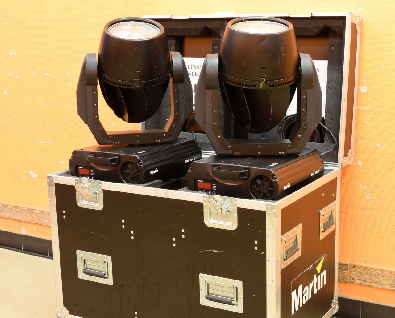 Martin MAC 600 – Gearwise – AV & Stage Equipment