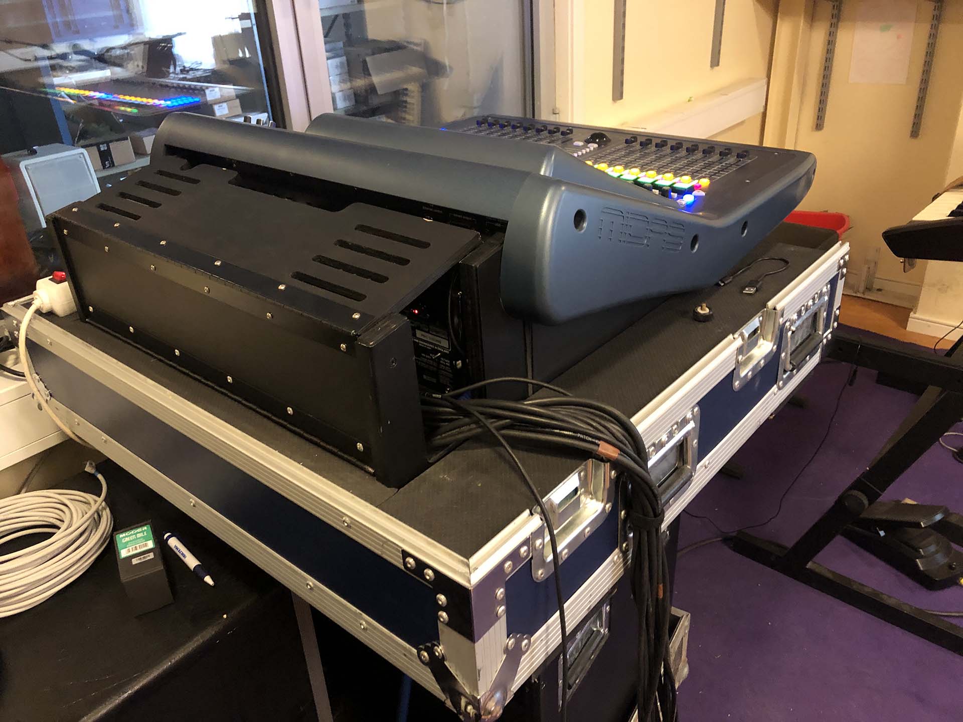 Midas Pro1 system package – Gearwise – AV & Stage Equipment