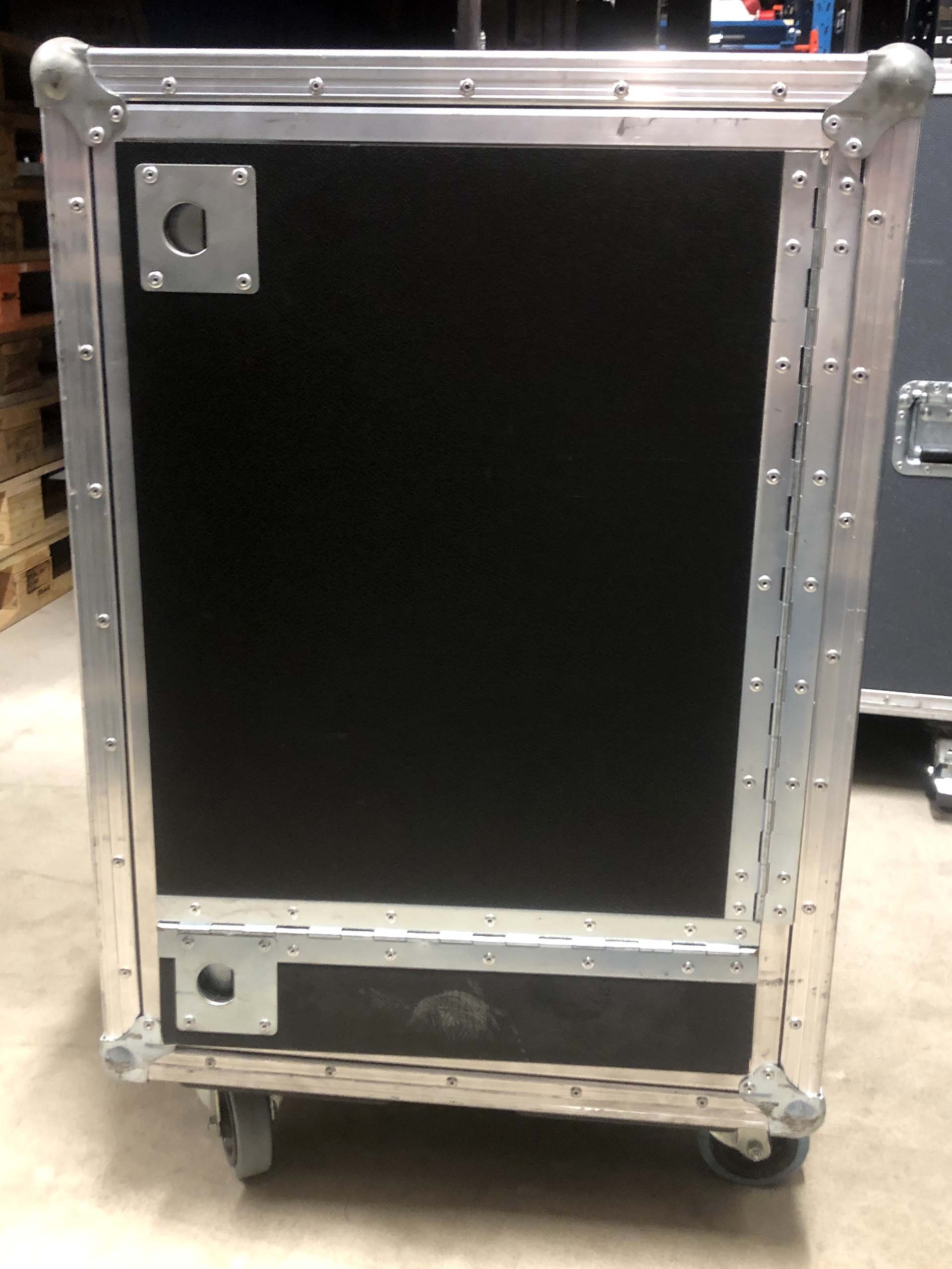 disguise d3 4U v2.5 – Gearwise – AV & Stage Equipment