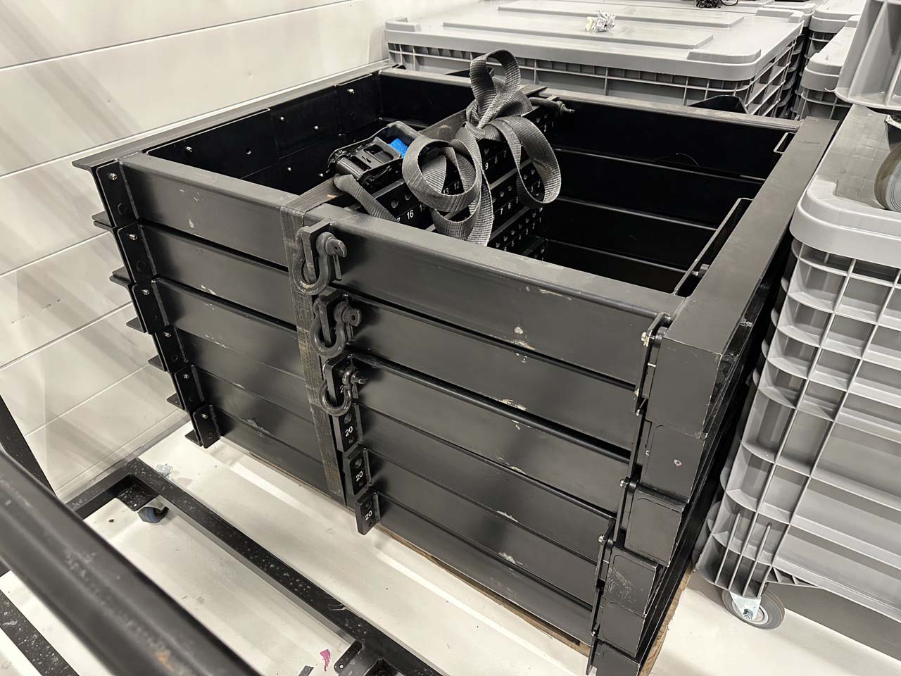 Martin MLA Compact system package – Gearwise – AV & Stage Equipment