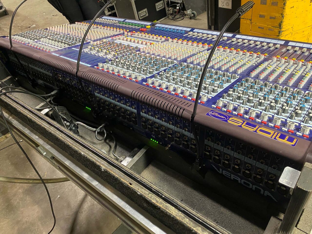 Midas Verona 400 – Gearwise – AV & Stage Equipment