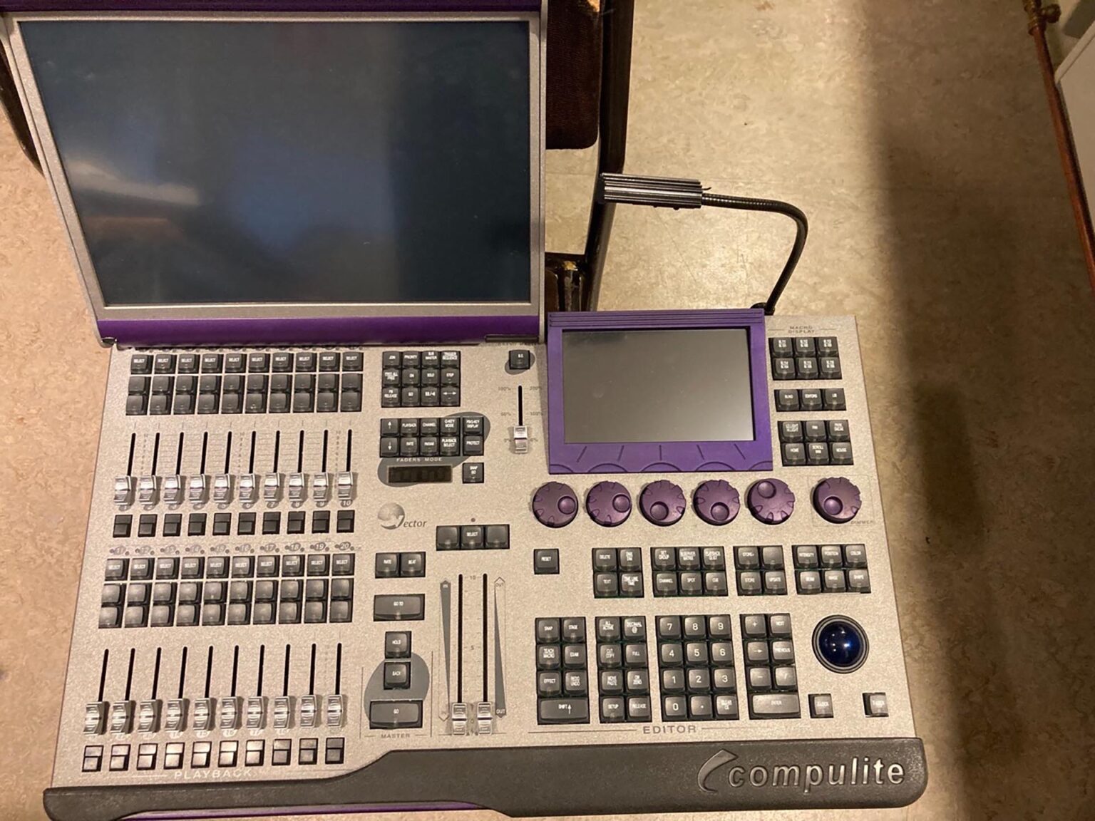 Lighting consoles – Gearwise – AV & Stage Equipment