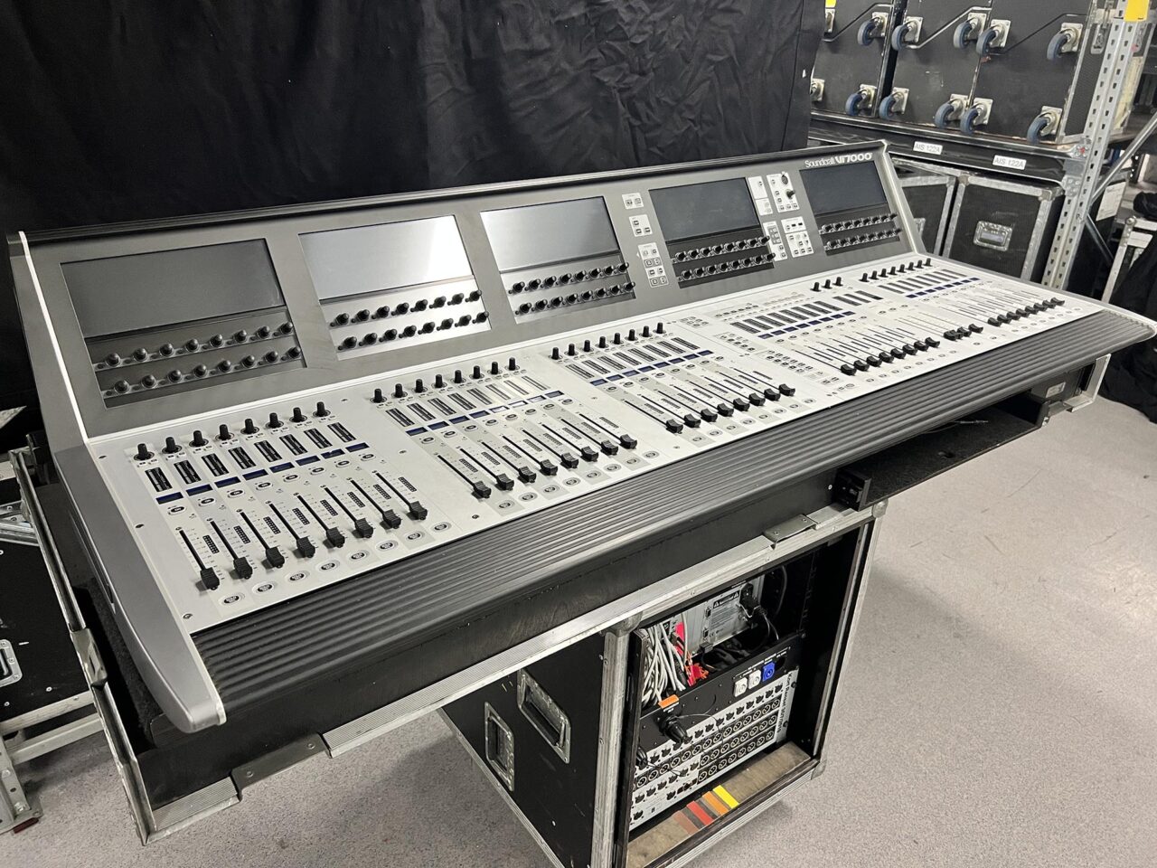 Gearwise – AV & Stage Equipment – Worldwide delivery