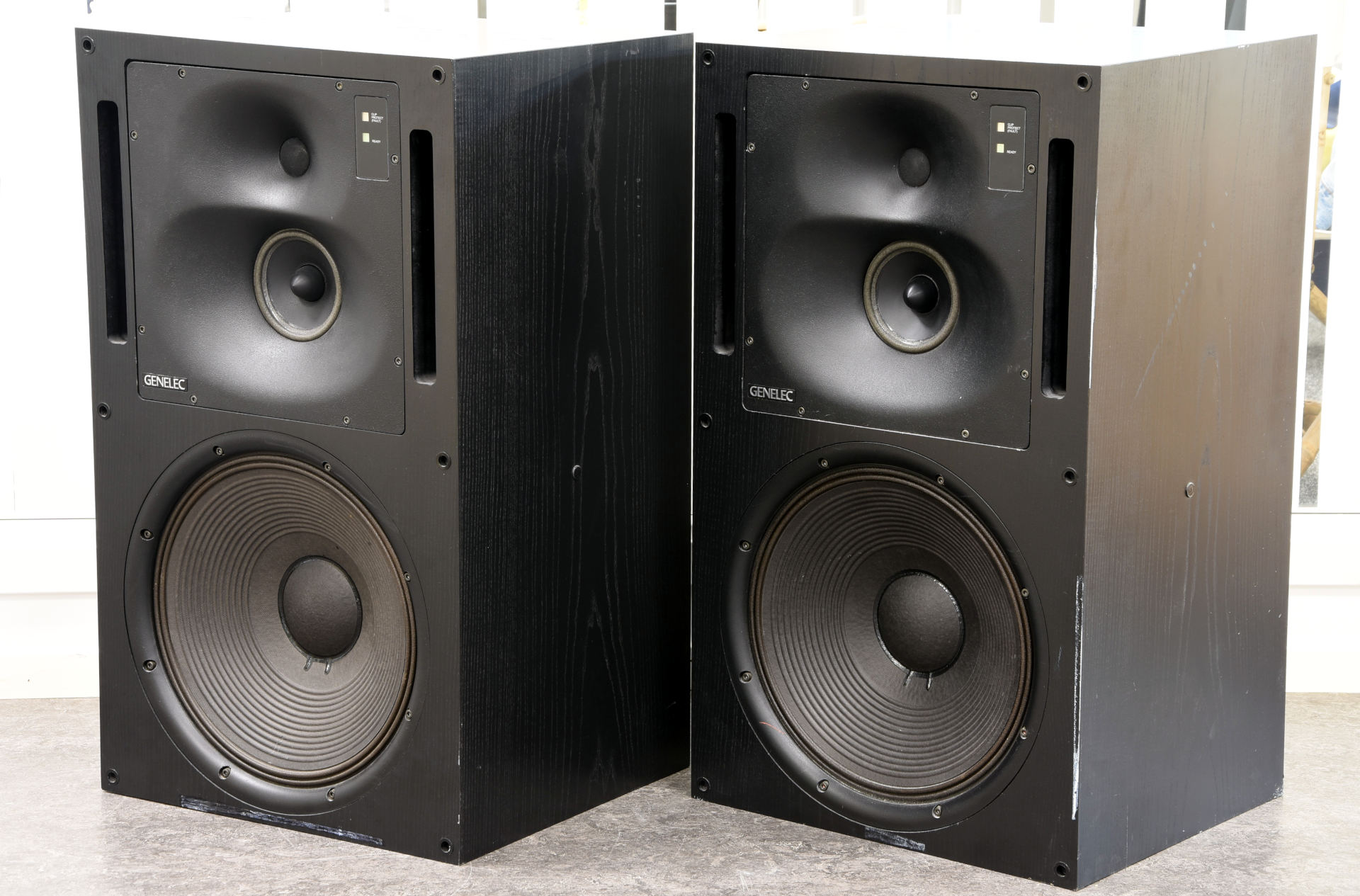Genelec 1038A Studio Monitor Pair – Gearwise – AV & Stage Equipment