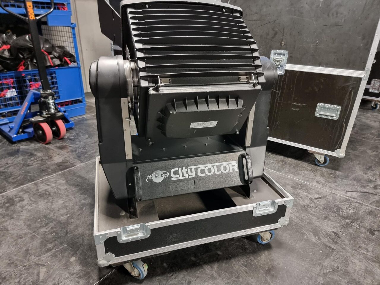 Conventional lighting – Gearwise – AV & Stage Equipment